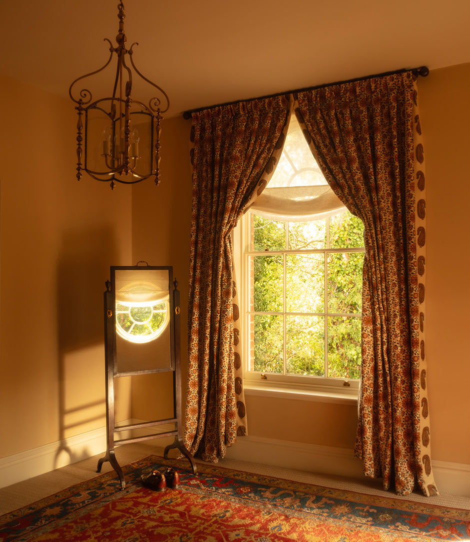 A petite and finely detailed Georgian cheval glass mirror with rise an ...